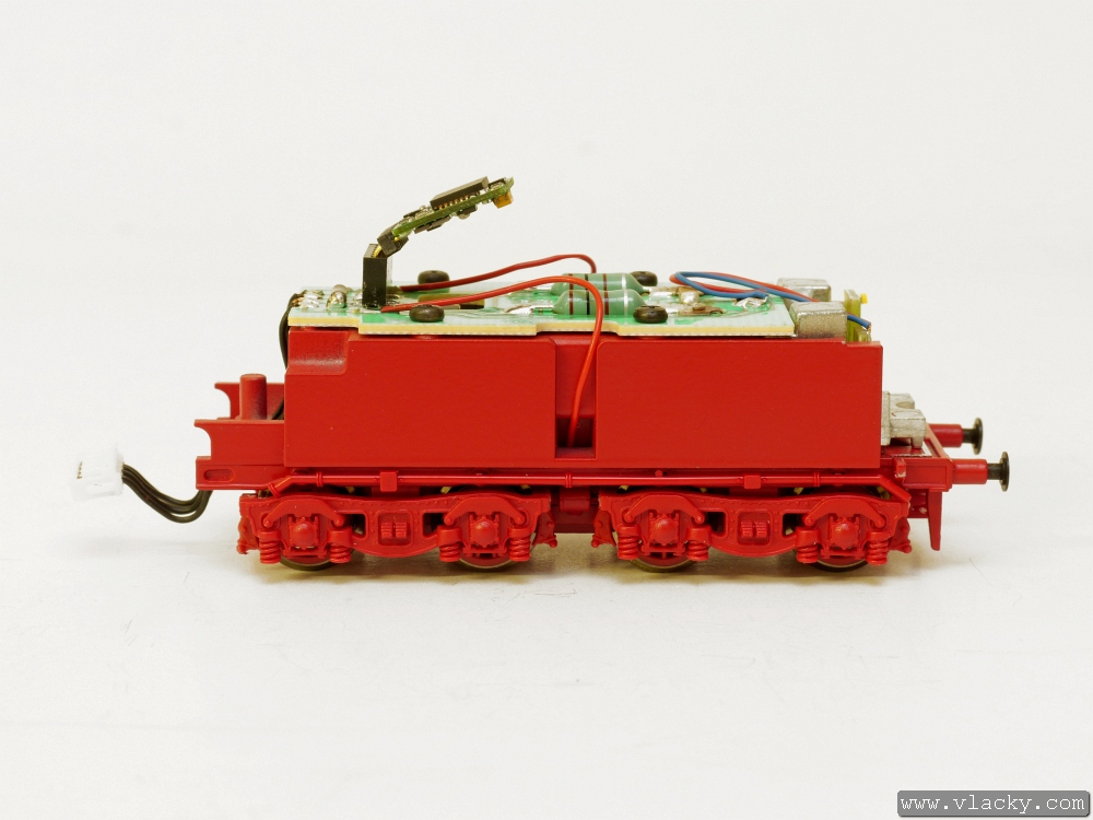 Návod na digitalizaci parní lokomotivy Roco BR44